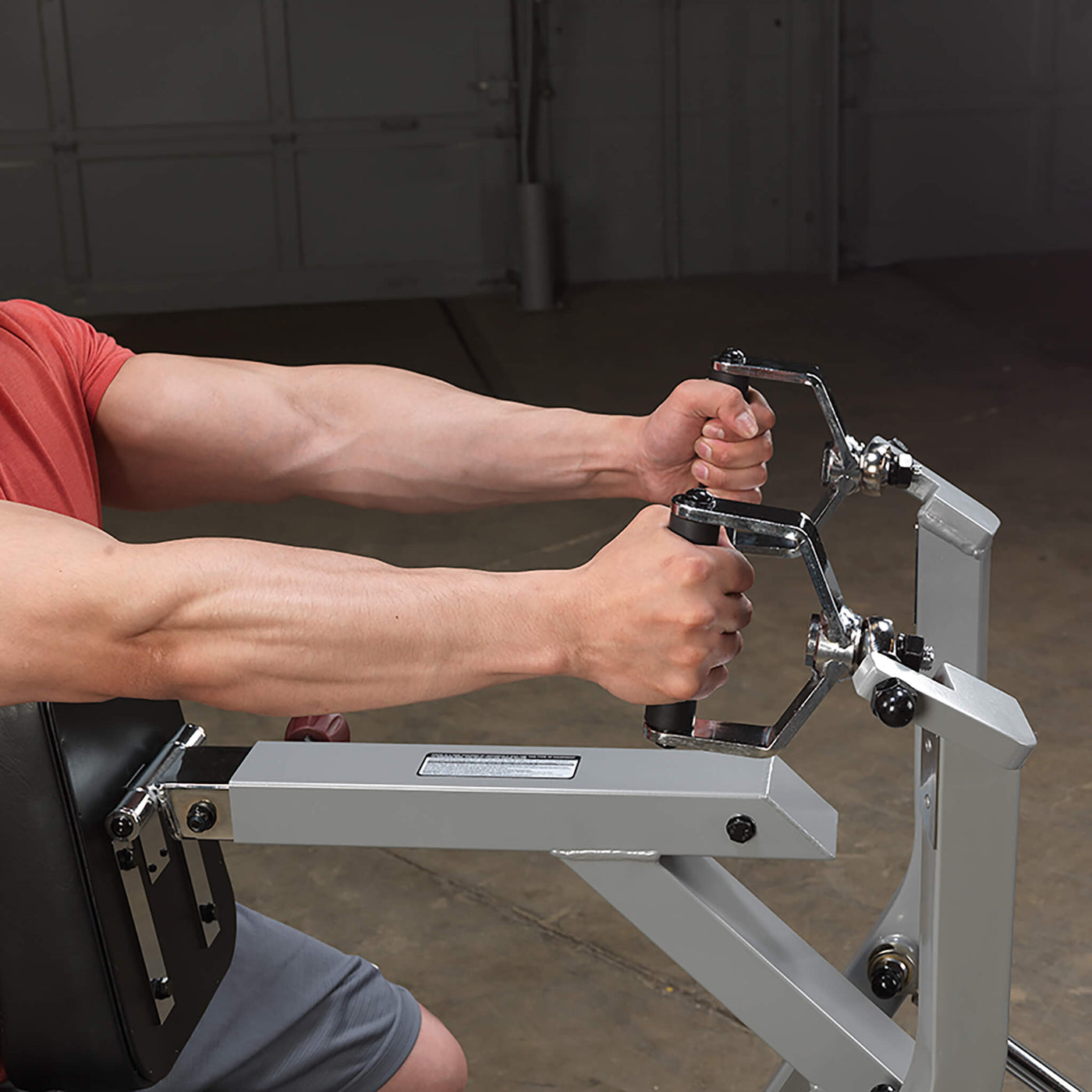 Body Solid Pro Clubline LVSR/LVSRB Leverage Seated Row Machine — Select ...
